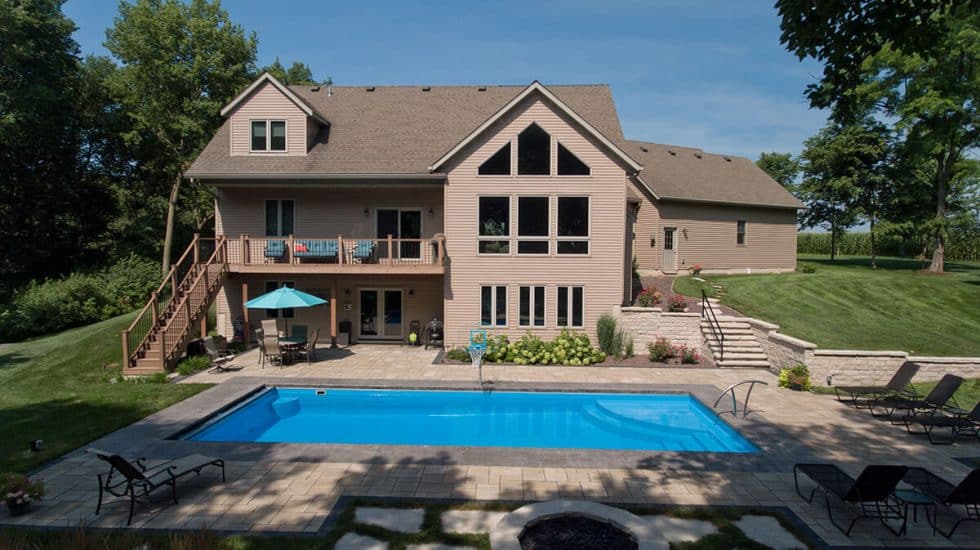 Great Lakes Beach Entry Fiberglass Pool Tampa, FL | Fiberglass Pool ...